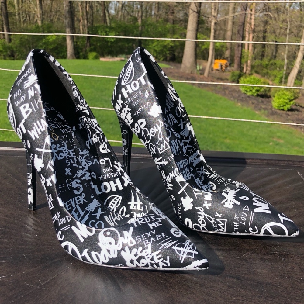 Aldo Black And White Graffiti Heel - Gem